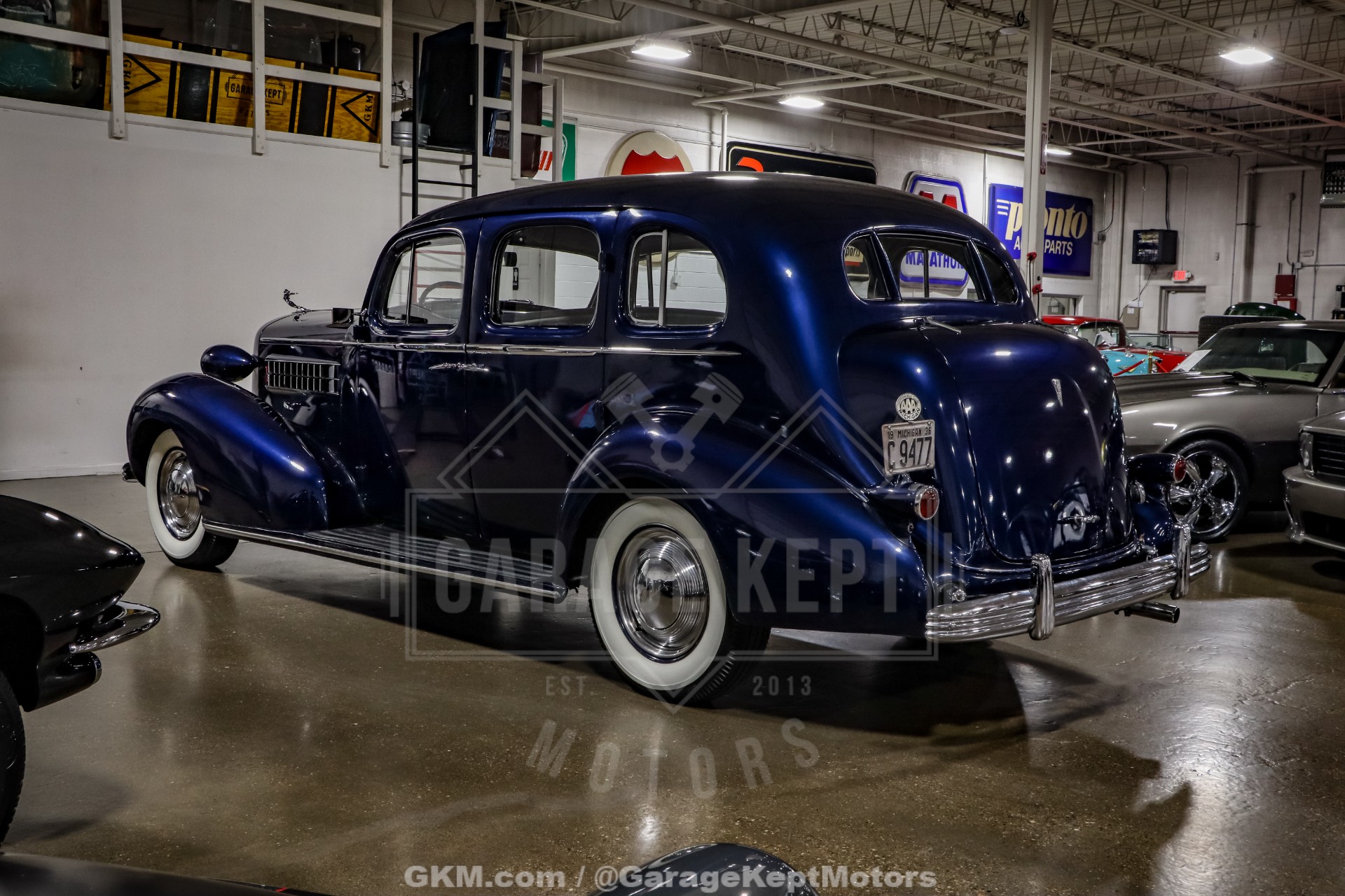 1936 Cadillac Series 75 Fleetwood - accauctions.com