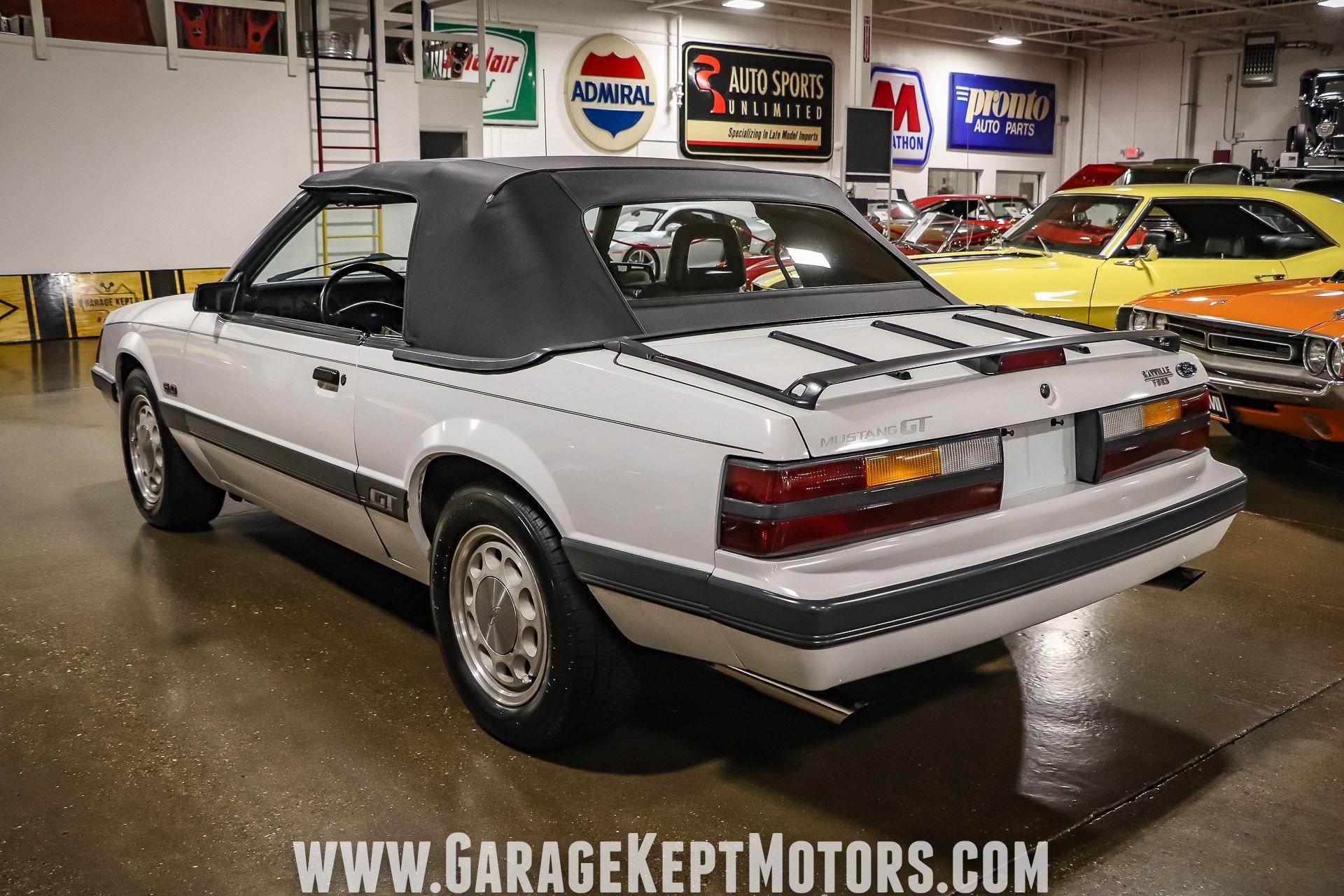 1986 Mustang Convertible V6