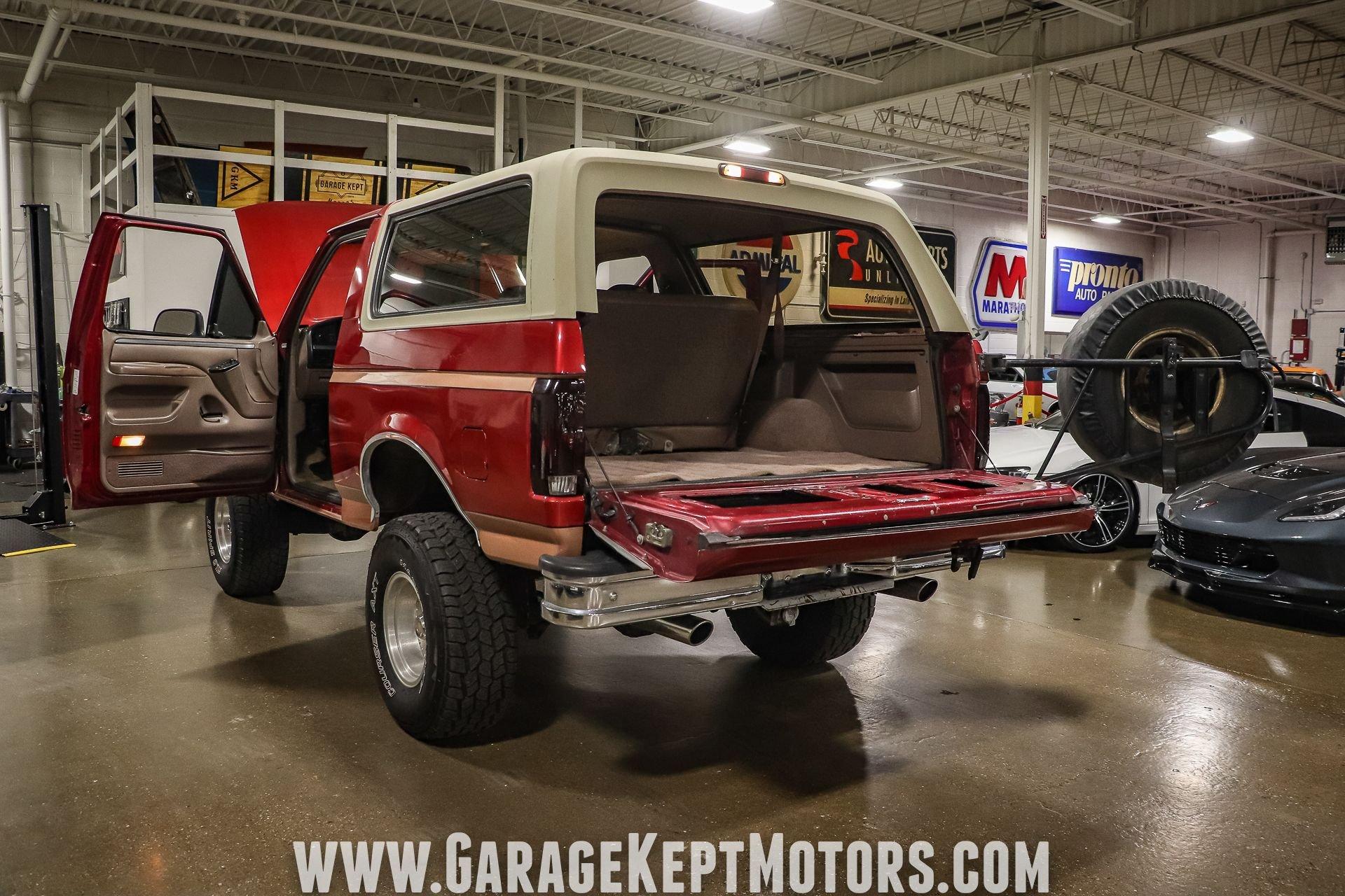 1995 Ford Bronco Eddie Bauer Color