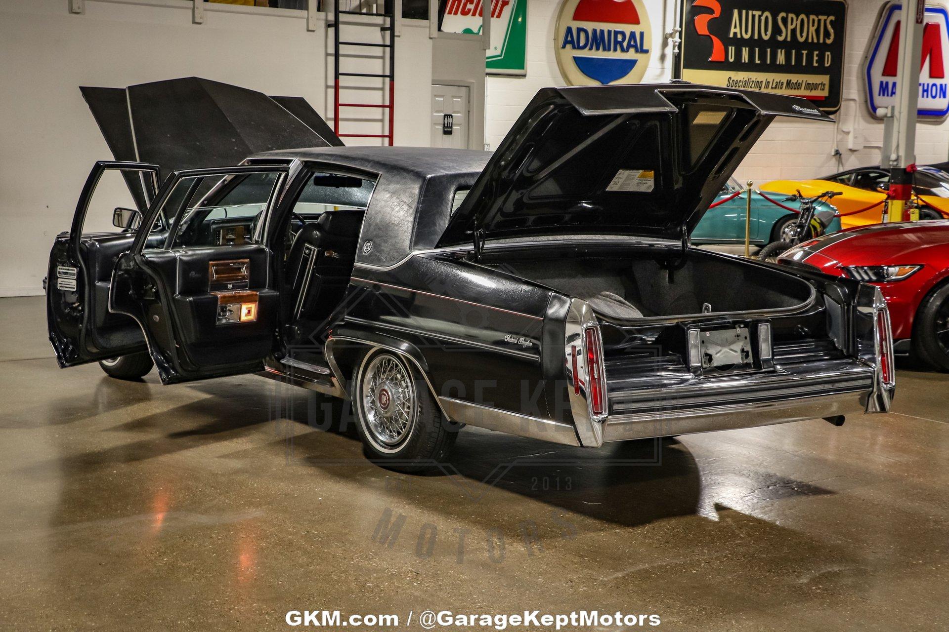 Cadillac Fleetwood Brougham 1982 Año 1986